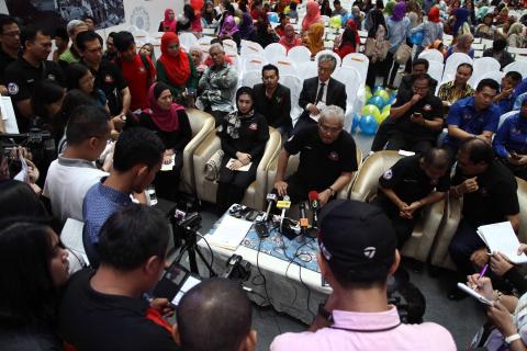 karnival_ssm_one_sarawak - Thumbnails