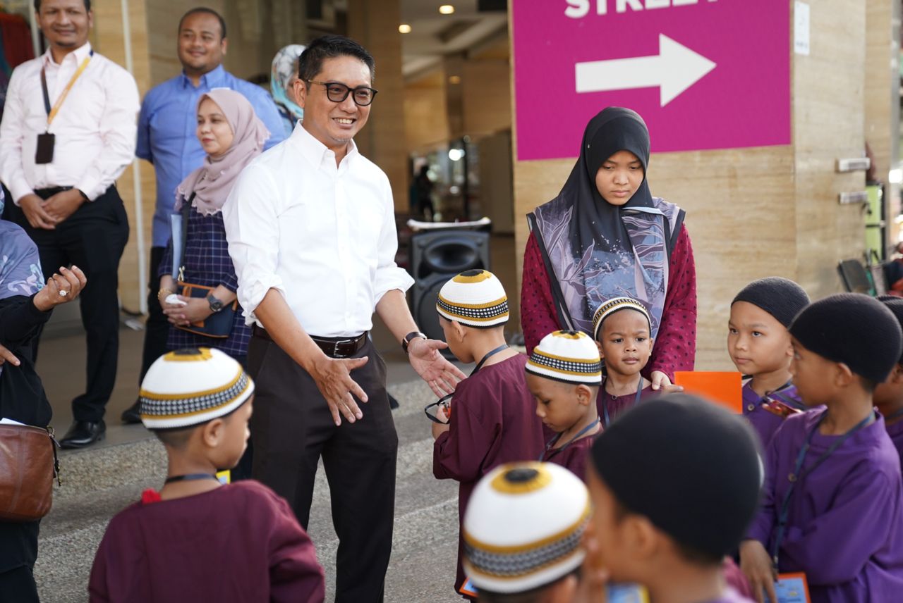 Photo - SSM MENYANTUNI 40 ANAK-ANAK PUSAT JAGAAN TELAGA KASIH NUR ...