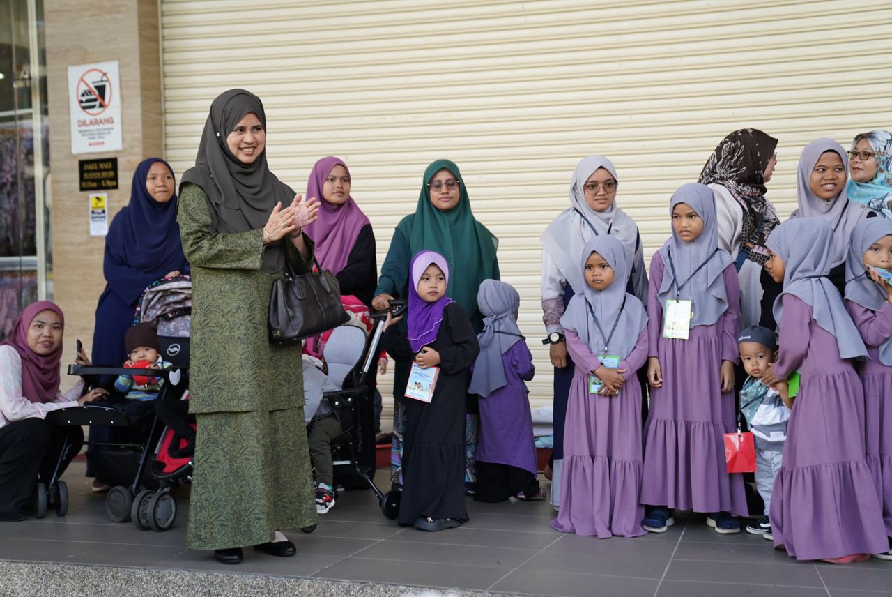 Photo - SSM MENYANTUNI 40 ANAK-ANAK PUSAT JAGAAN TELAGA KASIH NUR ...